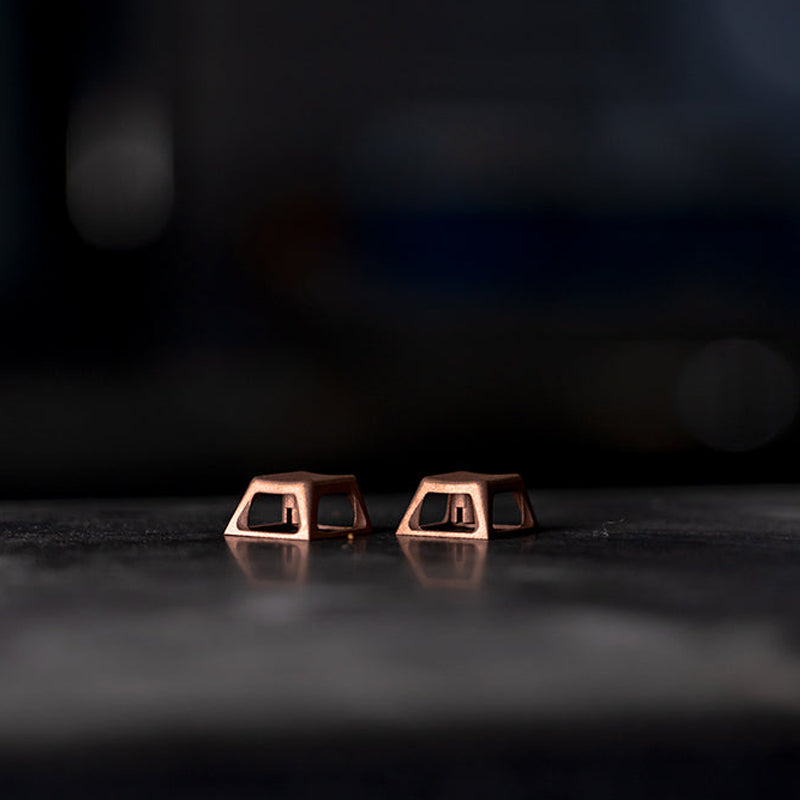 Skeleton Arrow Keycap – CNC Machined Premium Aluminum Artisan Key Cap ...